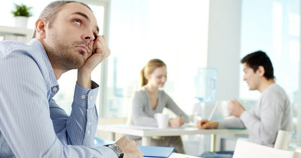 7 reasons your co-workers don't like you – and how to fix it